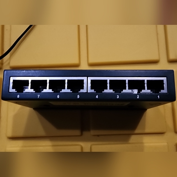 Networking | 8 Port Ethernet Network Switch | Poshmark